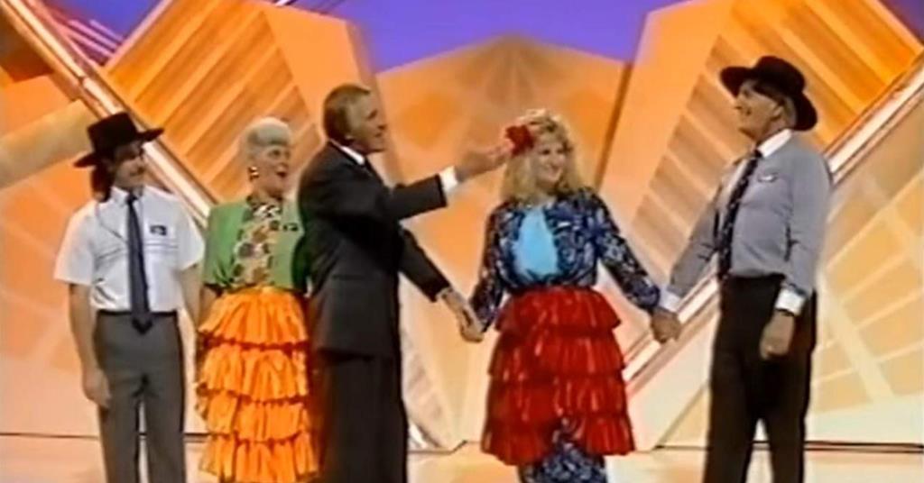 Studio Shows | Features | Broadcast