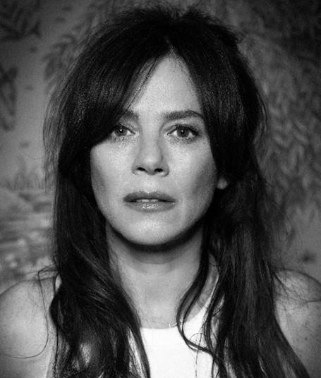 Anna Friel stars in The Heights: Channel 5 drama adapted from Louise ...