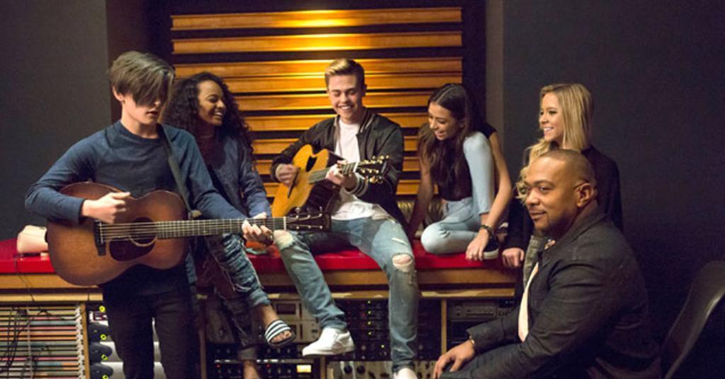 The Pop Game | Features | Broadcast