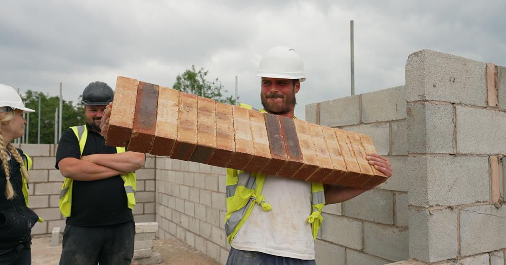 Brickies, BBC3 | Behind The Scenes | Broadcast