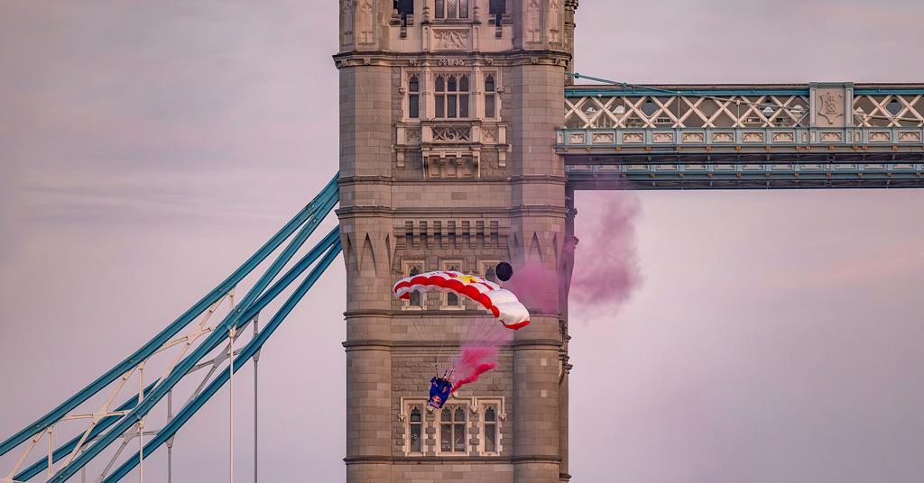 Red Bull, Canon & Formidable fly through Tower Bridge | News | Broadcast