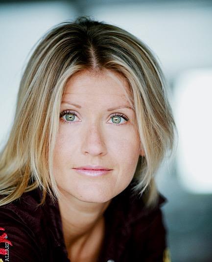 Voices to the Stars | Features | Broadcast