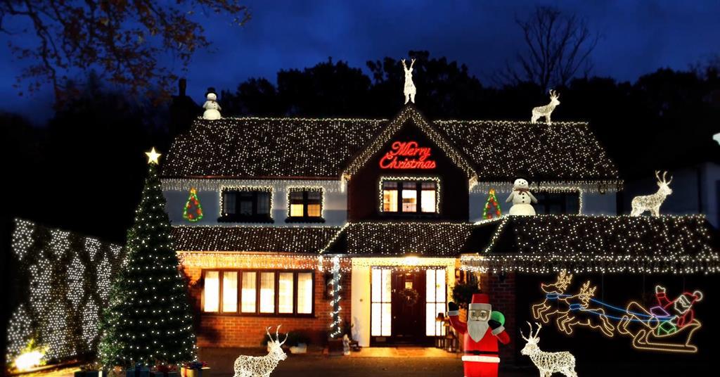 Scene-setting visual effects | Features | Broadcast