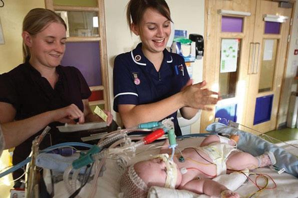 Channel 4 orders fifth series of One Born Every Minute | News | Broadcast