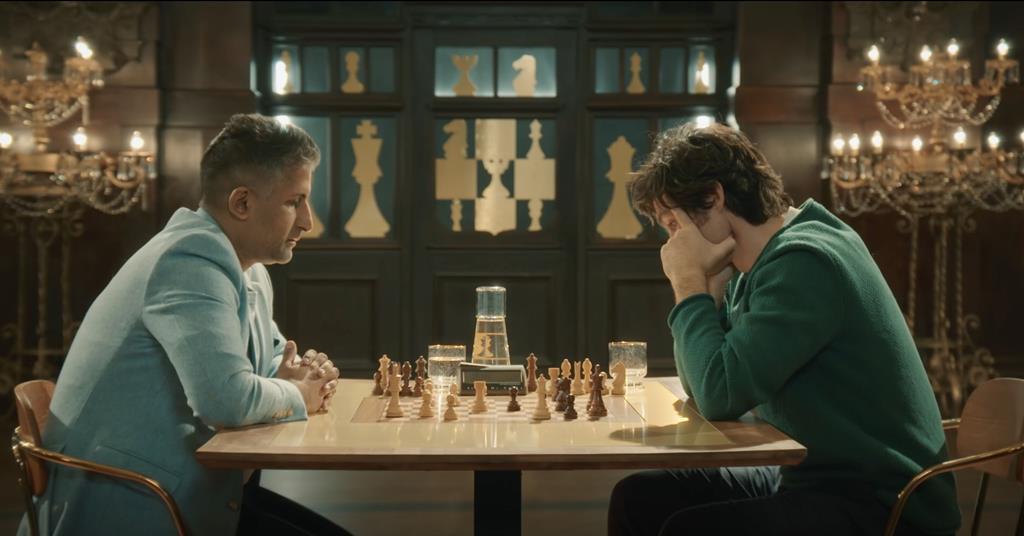 Chess Masters: Endgame makes opening play with 887,000 | Ratings ...