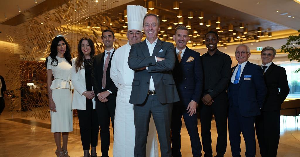 The Hilton welcomes 1.1m | Ratings | Broadcast