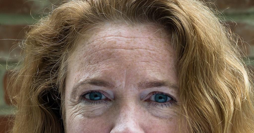 Helen Flint's Instagram, Twitter & Facebook on IDCrawl