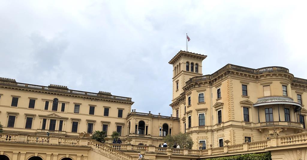 Yeti visits Queen Victoria’s home for C5 | News | Broadcast