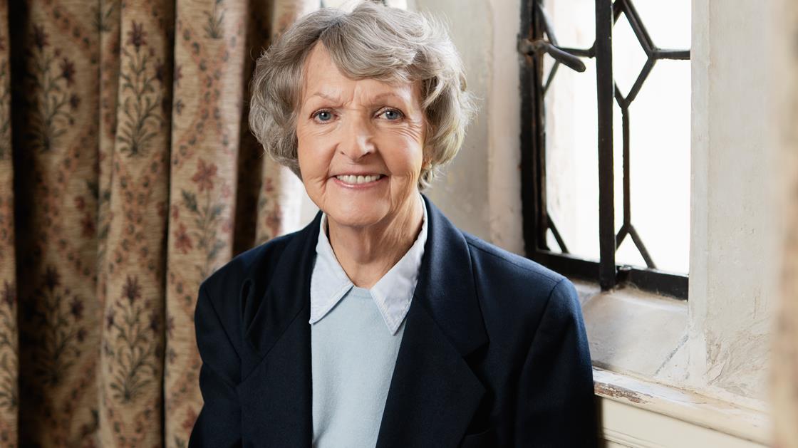 Channel 4 snaps up Penelope Keith manor house series | Broadcast