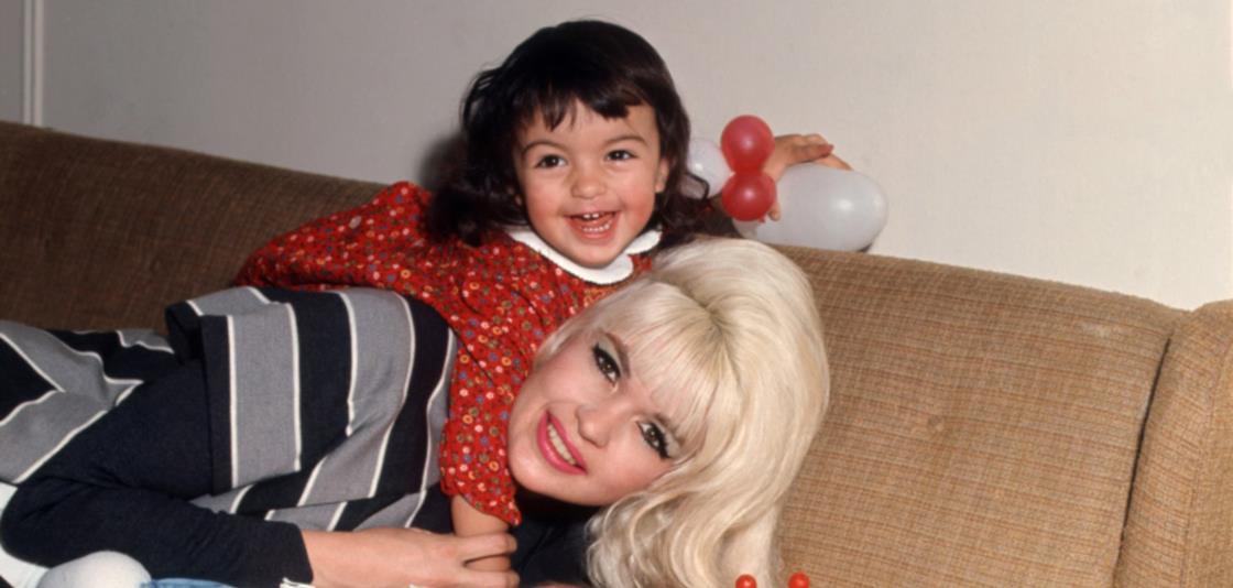 My Mom Jayne; Jaws @ 50; Noel Edmonds’ Kiwi Adventure | Critics | Broadcast