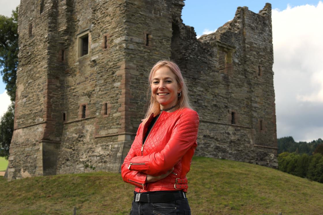 Alice Roberts leaves BBC2's Digging For Britain after 15 years and 13 ...