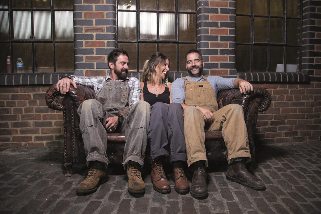 Workerbee | Features | Broadcast