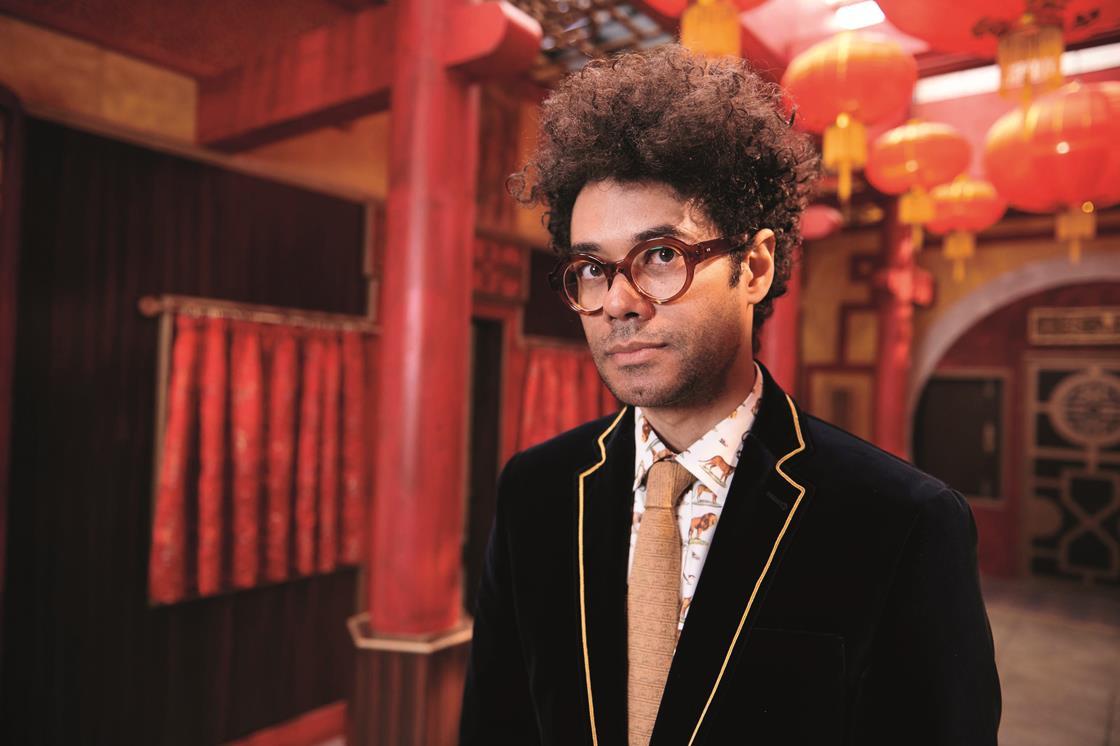 RDF Television | Features | Broadcast